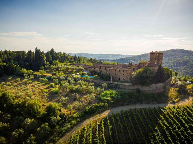 Luxury chateaus for sale in Italy | JamesEdition