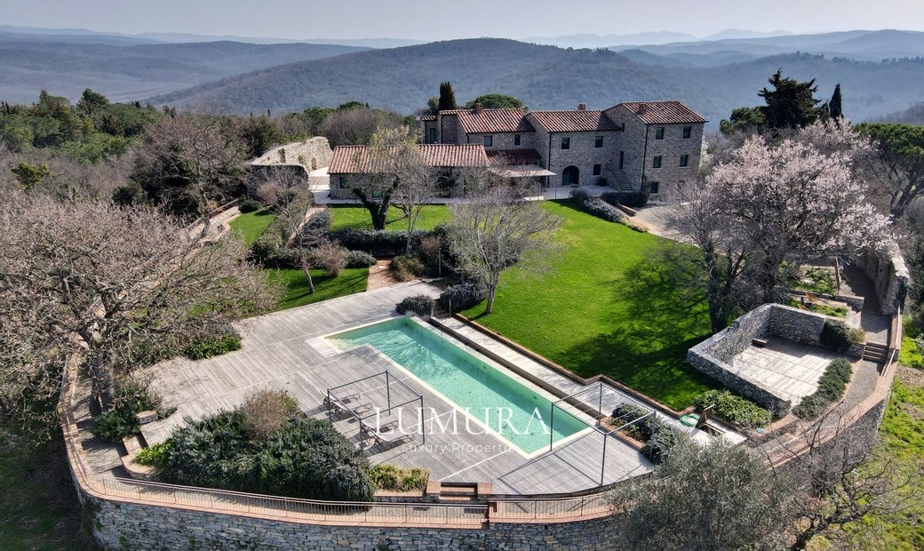 Luxury And Unique Fortress Built On The Ruins Of A Castle In Tuscany ...