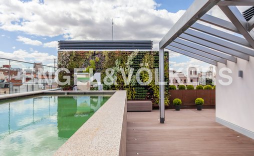 Casas de lujo para venta en Comunidad de Madrid, España | JamesEdition