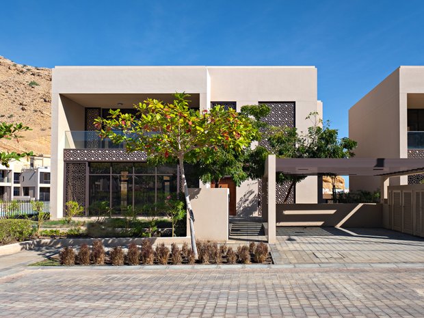 Luxury homes with pool for sale in Oman | JamesEdition