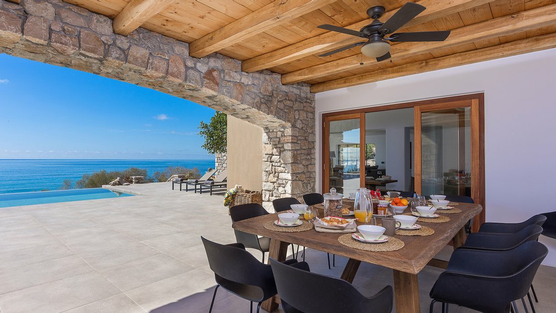 Villa Vanessa In Community Of Ano Viannos, Greece For Rent (11397206)