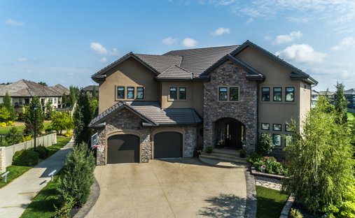 Luxury homes for sale in Alberta, Canada | JamesEdition