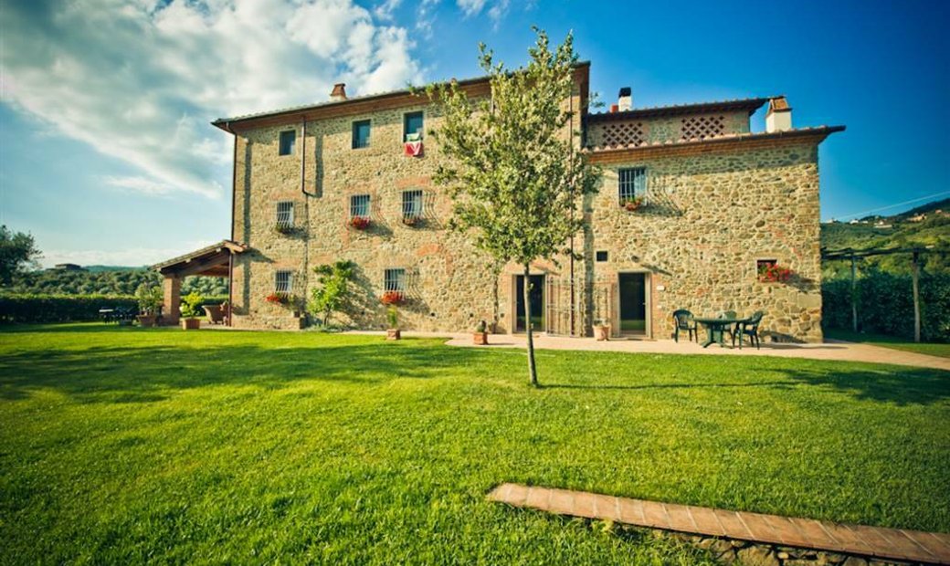 Rustico Lamporecchio In Lamporecchio, Tuscany, Italy For Sale (11423495)