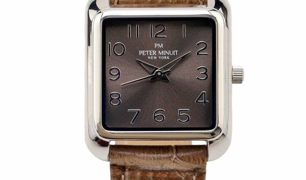 Watches - 24 Peter Minuit for sale on JamesEdition