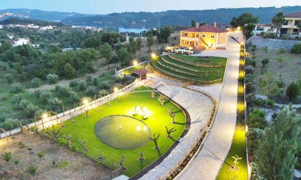 Villa Near The Lake Of Castelo Do Bode In Serra E Junceira, Portugal ...