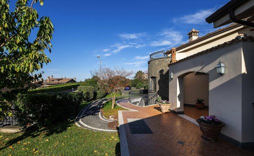 Luxury homes for sale in Frascati, Lazio, Italy | JamesEdition