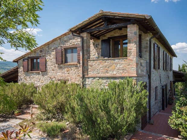 Luxury homes for sale in Fabro, Umbria, Italy | JamesEdition