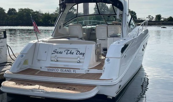 Yachts - 17 Sea Ray for sale on JamesEdition