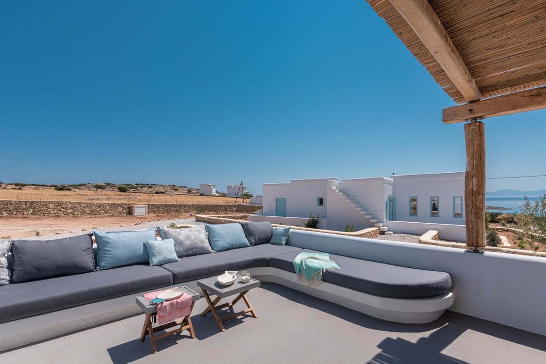 Pino In Finikas, Greece For Sale (11804527)