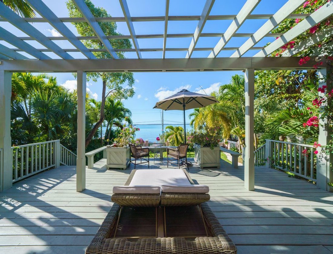 Harbour Island Luxury Ocean View In Dunmore Town, Harbour Island, The ...