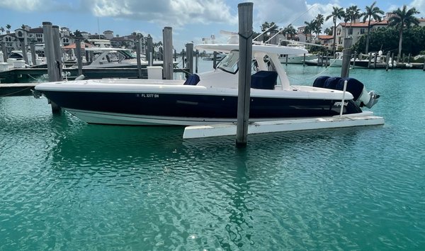 Yachts - 4 Intrepid for sale on JamesEdition