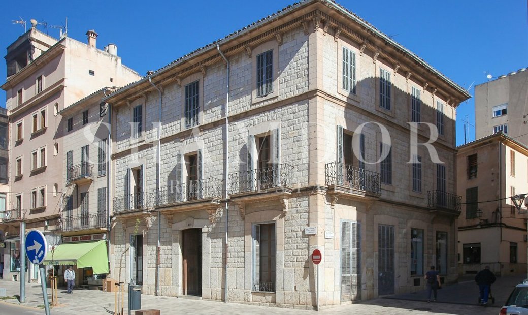 Inca Building In Inca, Balearic Islands, Spain For Sale (11873364)