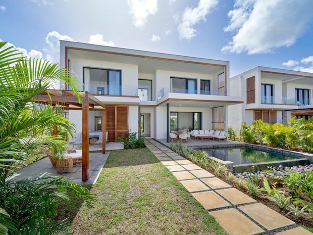 Luxury coastal houses for sale in Rivière Noire District, Mauritius ...