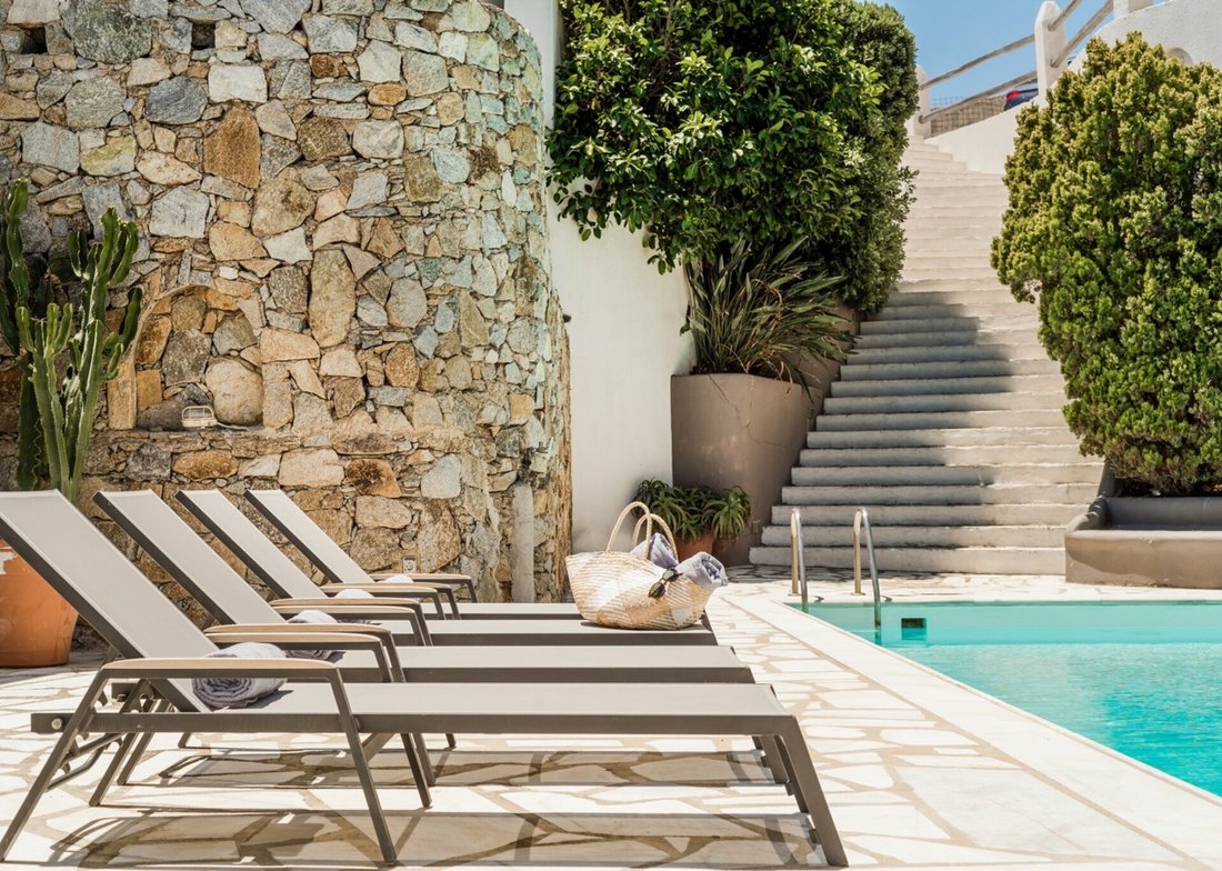 Villa Yves Dans Platis Gialos, Decentralized Administration Of The ...