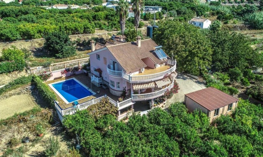 Coín Villa En Coín, Andalucía, España En Venta (11881553)