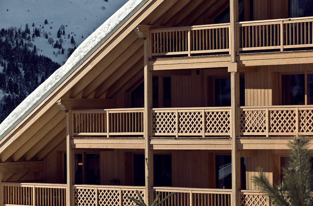 Gorgeous Modern Ski Abode In Les Allues, Auvergne Rhône Alpes, France ...