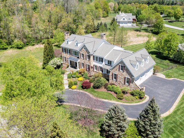 Luxury homes for sale in Wilmington, Delaware | JamesEdition