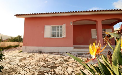 Luxury homes for sale in Fanqueiro, Loures, Lisbon, Portugal | JamesEdition