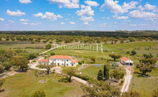 Luxury homes for sale in Mora, Évora District, Portugal | JamesEdition