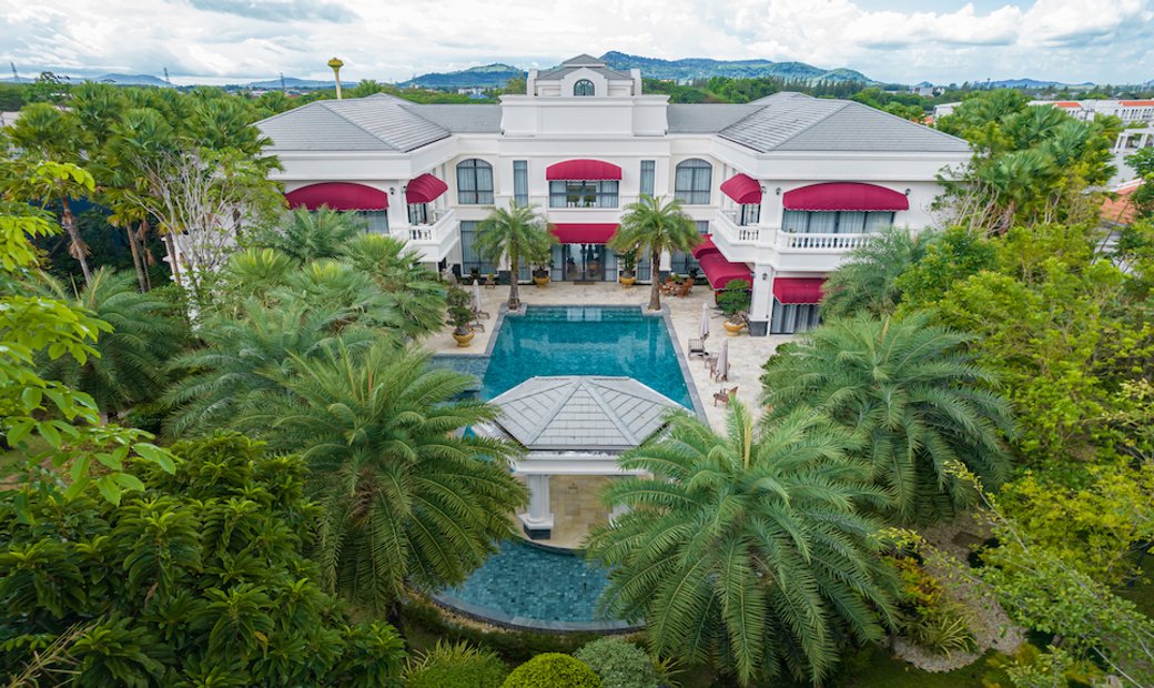 A Massive & Modern Tropical Mansion / Grandest In Ko Kaeo, Phuket ...