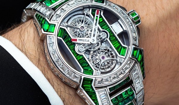 Watches - 614 Jacob and Co for sale on JamesEdition