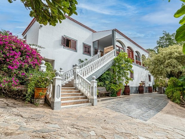 Luxury high altitude homes for sale in Oasis del Sur, Canary Islands ...