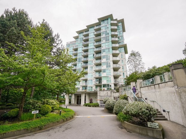 Luxury river view condos for sale in Vancouver, British Columbia ...