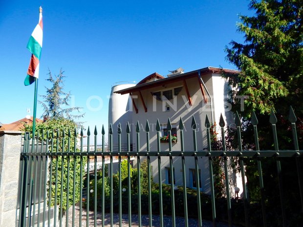 Luxury homes for sale in Budapest, Hungary | JamesEdition