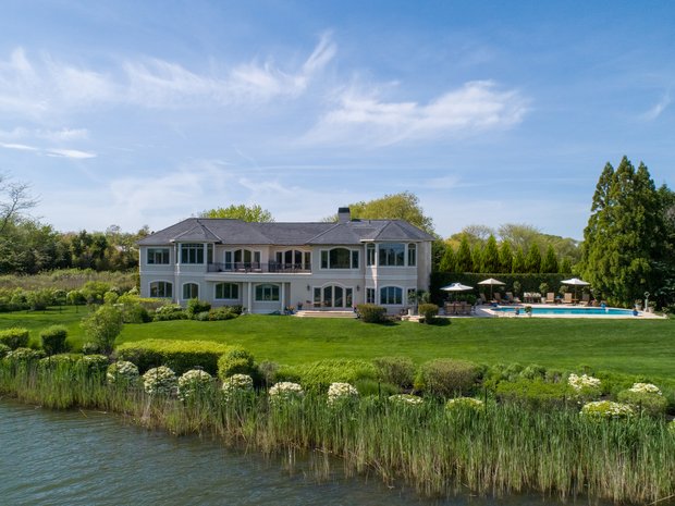 Luxury homes for sale in Hamptons, NY, United States | JamesEdition