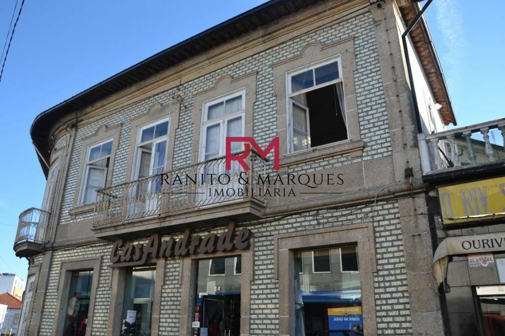 Paredes Town House In Paredes, Porto District, Portugal For Sale (12078409)