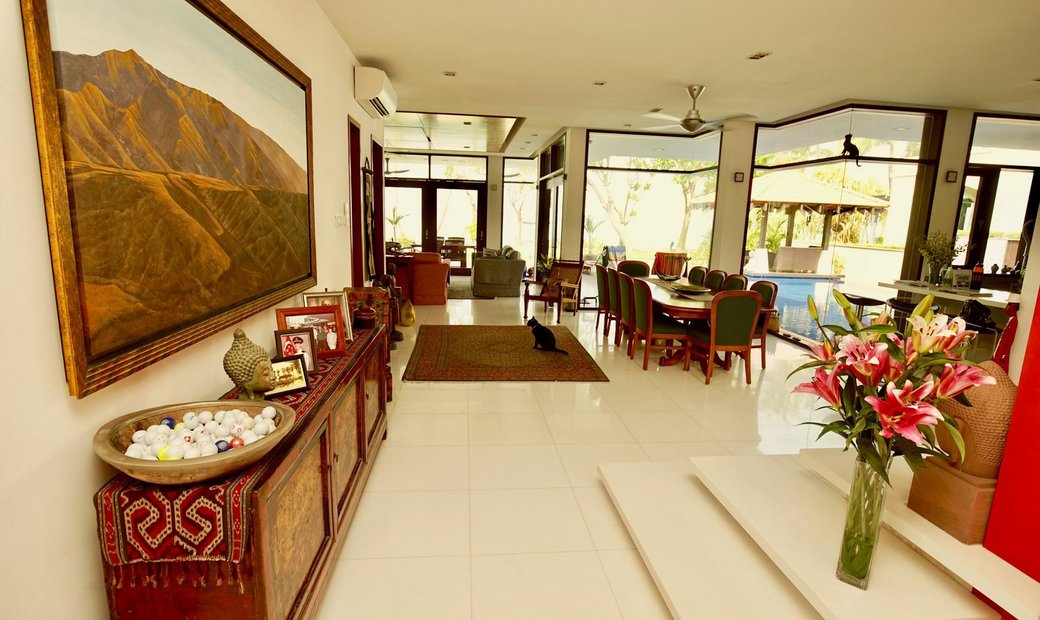 Sentosa Cove Oceanfront Bungalow In Singapore For Sale (10747896)