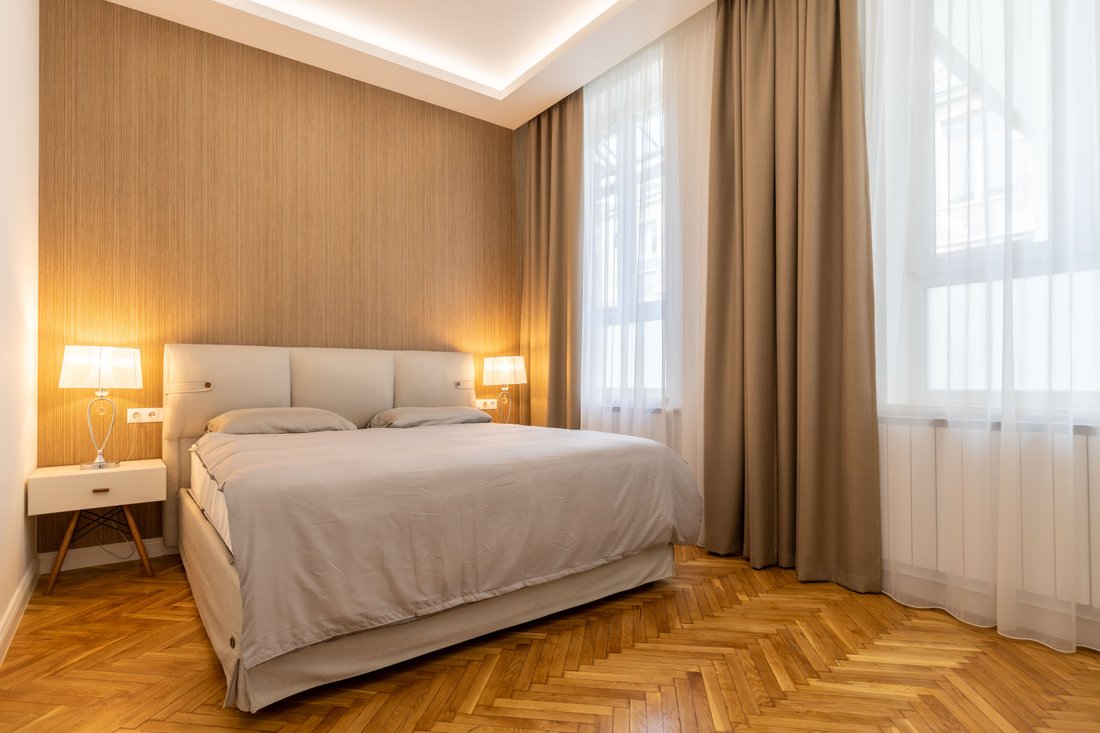 Beautifully Renovated Apartment With Exceptional In Budapest, Budapest ...
