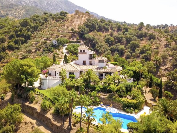 Luxury fincas for sale in Istán, Andalusia, Spain | JamesEdition