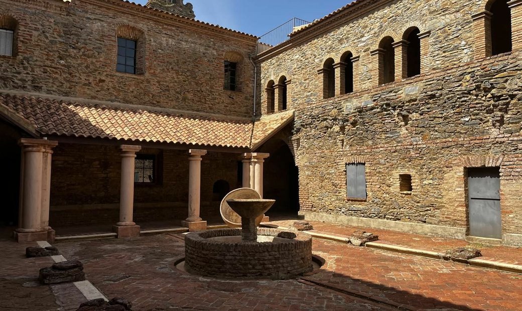 Sevilla Villa In Cazalla De La Sierra, Andalusia, Spain For Sale (12110846)