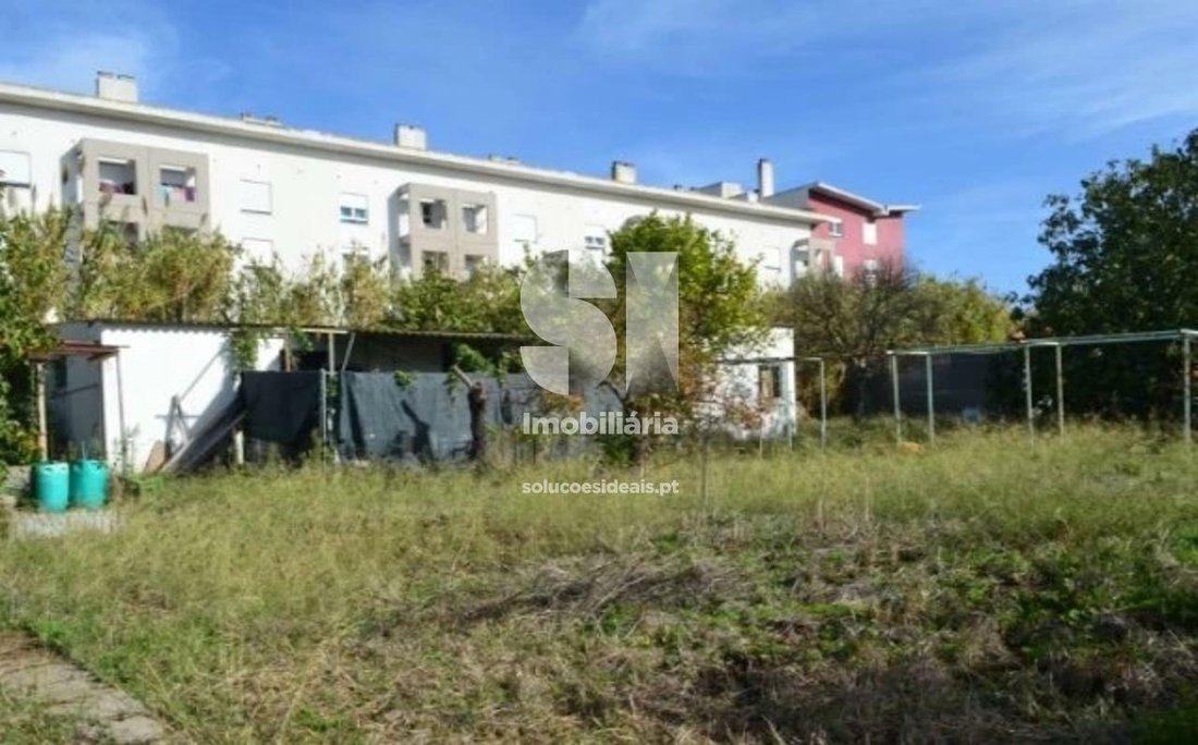 Lisboa Terrenos In Ajuda, Lisbon, Portugal For Sale (12129460)