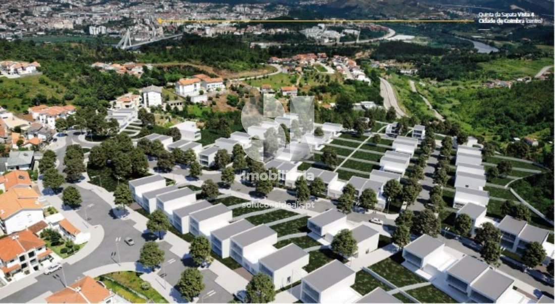 En Coimbra (Se Nova, Santa Cruz, Almedina E Sao Bartolomeu), Distrito ...