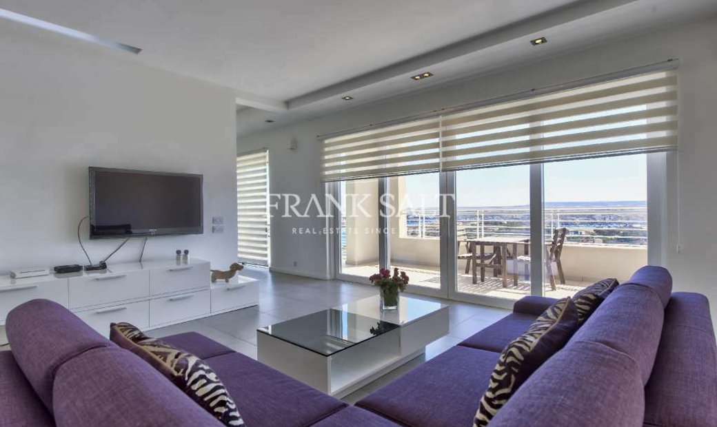 Fort Cambridge, Furnished Apartment In Sliema, Malta For Sale (11132617)