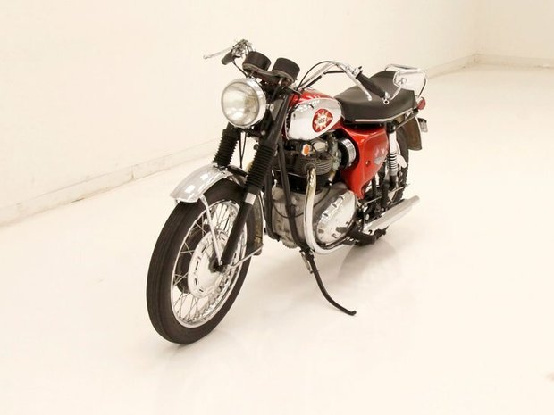 BSA Lightning Motorcycle for sale | JamesEdition