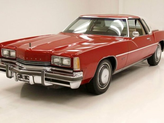Red Oldsmobile Toronado for sale | JamesEdition