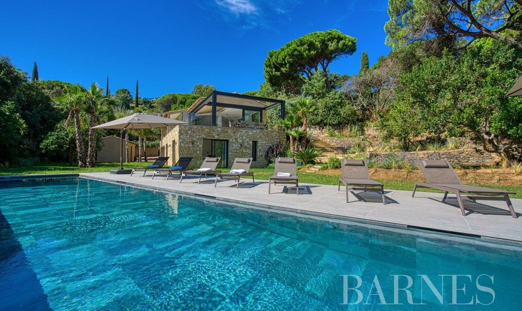 Gassin 6 Bedrooms Sea View In Gassin, Provence Alpes Côte D'azur, France For Rent (12182230)