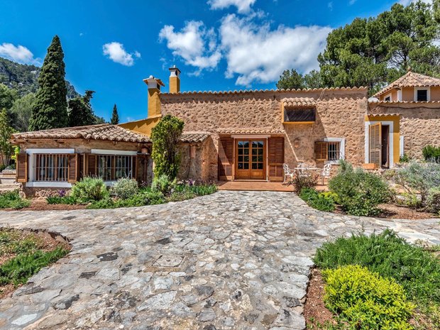 Luxury fincas for rent in Port de Sóller, Balearic Islands, Spain ...