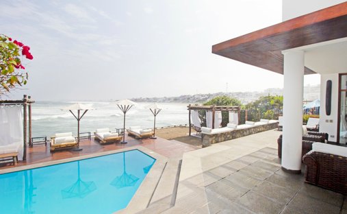 Luxury ocean view homes for sale in Urb Hawai, Punta Hermosa ...