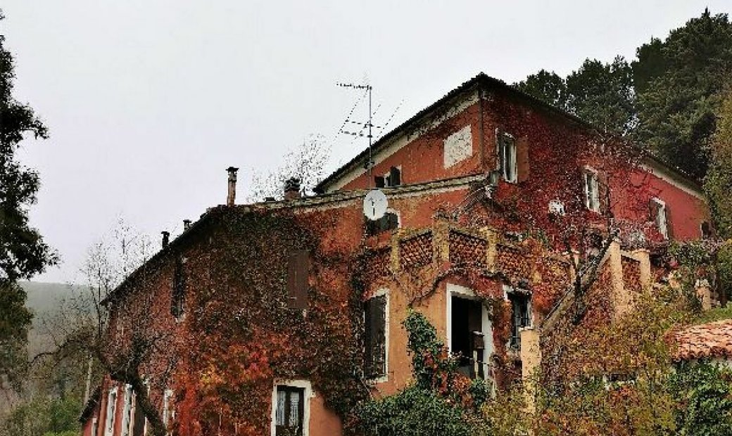 Near Pesaro Manor House With Adjoining Farmhouse. In Pesaro, Marche ...