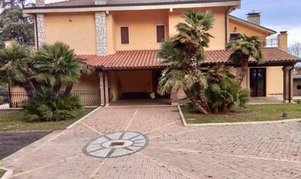 Roma Villa In Monte Compatri, Lazio, Italy For Sale (12206252)