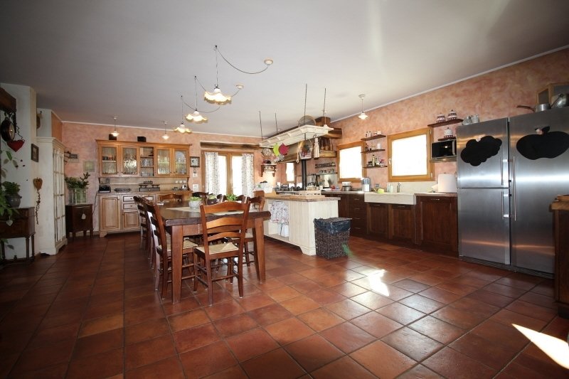 Peaceful Farmhouse With Vineyard In Santa Lucia Di Piave, Veneto, Italy ...