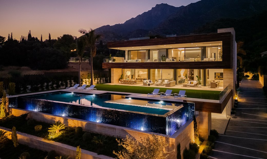 Tout Nouveau Manoir Au Design Contemporain Dans Marbella, Andalousie ...