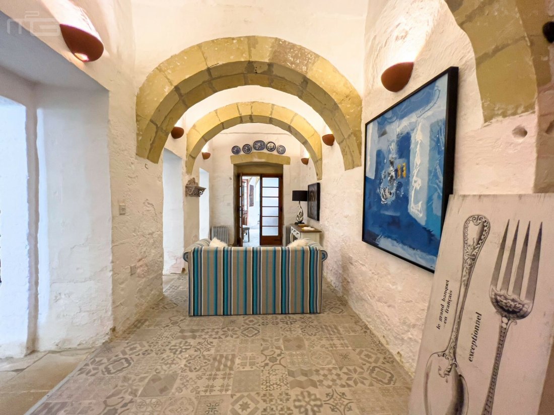 Slz1018 Very Spacious Old Farmhouse With Character In San Lawrenz ...