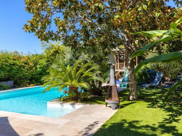 Luxury homes for sale in Toulon, Provence-Alpes-Côte d'Azur, France ...