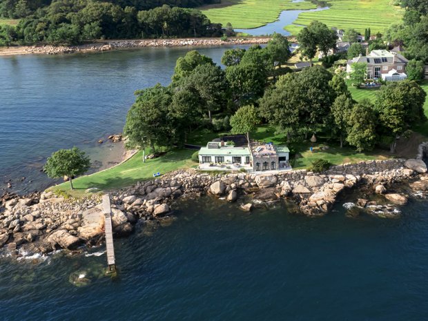 Luxury oceanfront homes for sale in Manchester-by-the-Sea ...