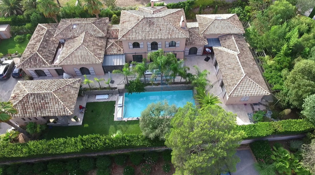 Villa D'exception Dans In Saint Raphaël, Provence Alpes Côte D'azur ...